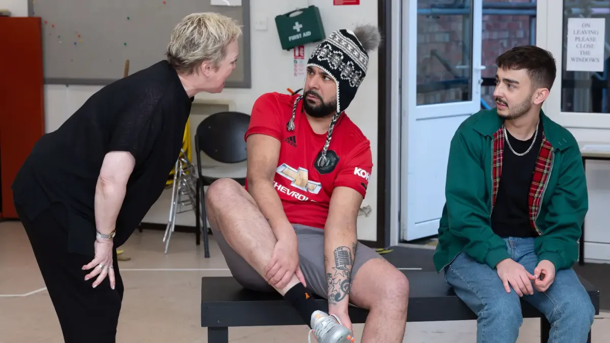 "Hilarious and heart-warming" comedy drama Jumpers for Goalposts is ...