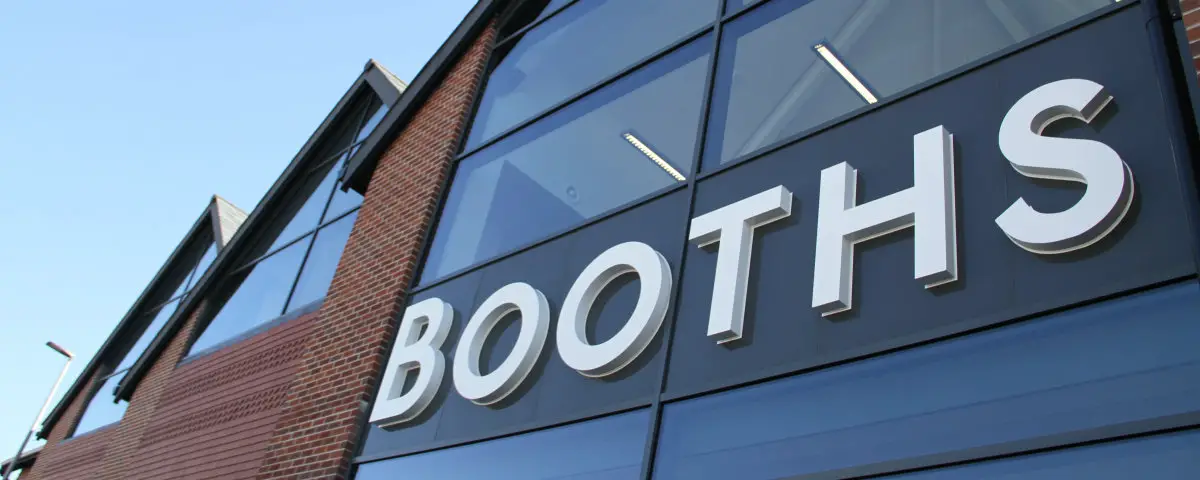 103-year-old Hale Barns resident to be first customer when Booths opens ...