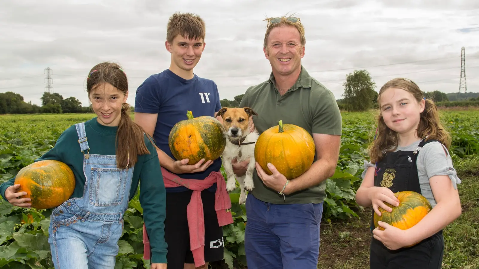Dunham's Pumpkin Patch is back: The Hewitts get ready to pick 30,000 ...